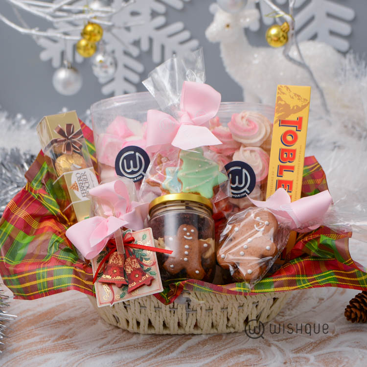 Christmas Goodies Bucket - Wishque | Sri Lanka's Premium Online Shop ...