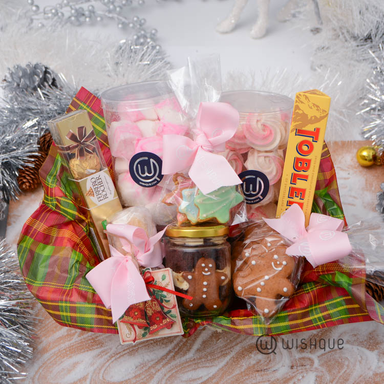 Christmas Goodies Bucket - Wishque | Sri Lanka's Premium Online Shop ...