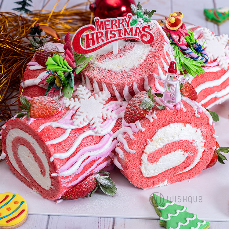 Christmas Strawberry Yule Log 1kg - Wishque | Sri Lanka's Premium ...